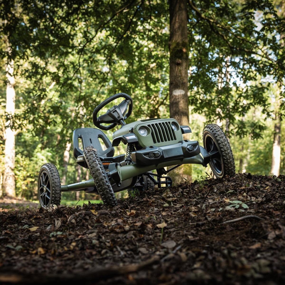 BERG Jeep® Wrangler Go-Kart | BFR System & Pneumatic Tyres | Little Gliders