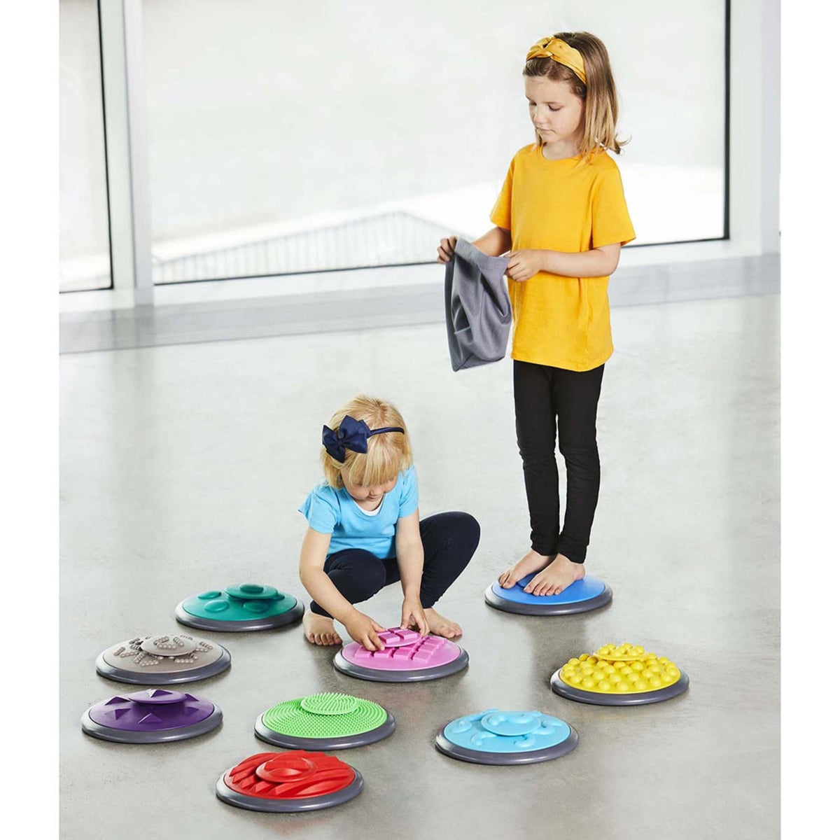 Gonge Tactile Discs | Sensory Play for Kids | Little Gliders